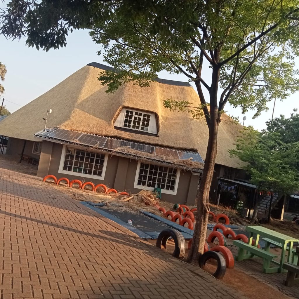 MR THATCH – Quality Guaranteed.